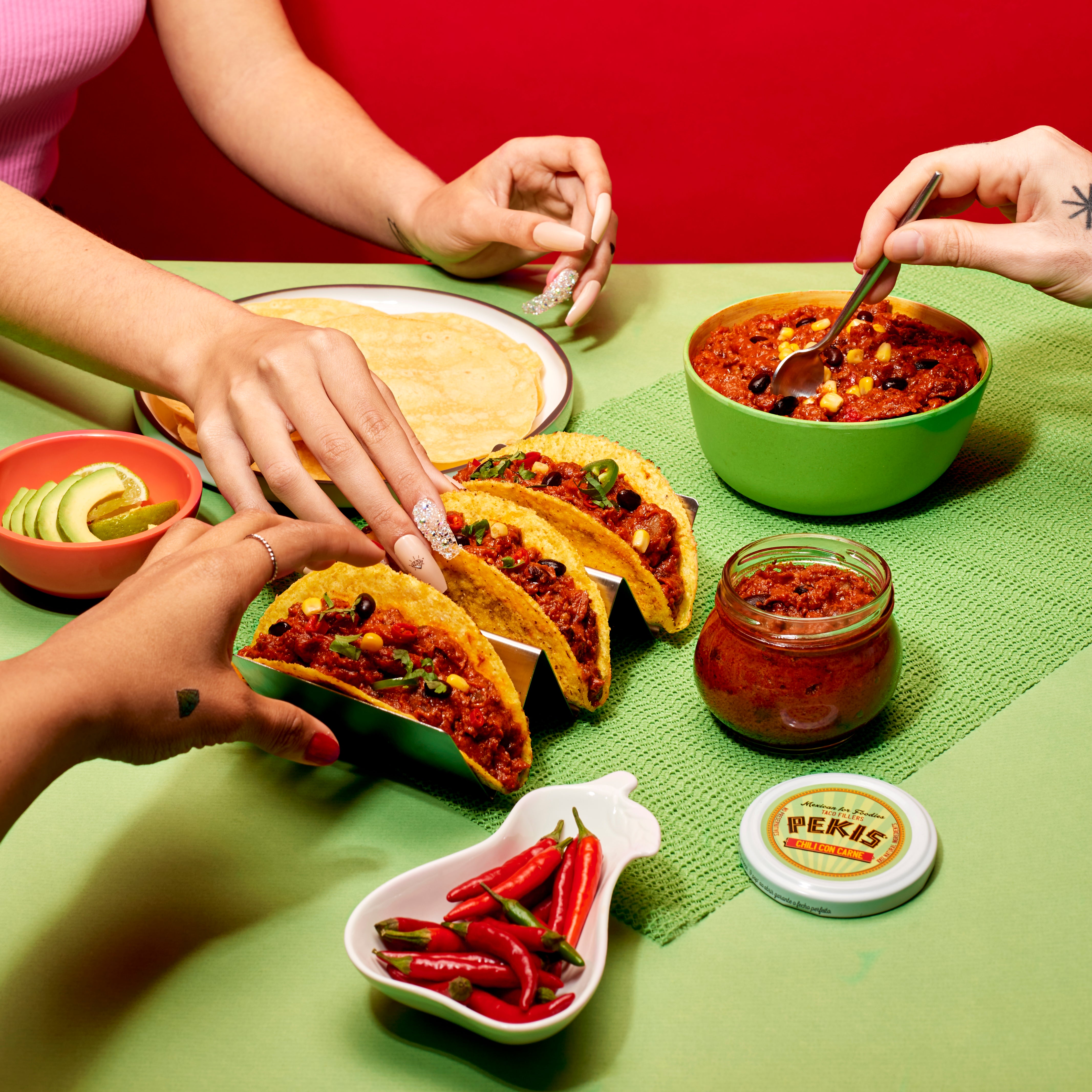 Tacos de Chili con carne con lima y cilantro – Pekis for Foodies